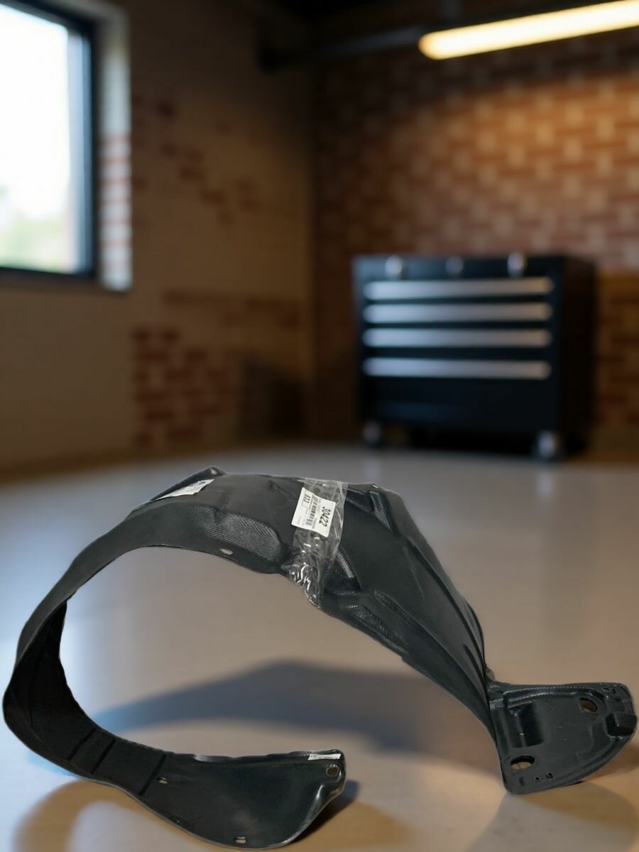 Подкрылок передний правый Бренд Zekkert для автомобиля Honda Civic VII от 2004-