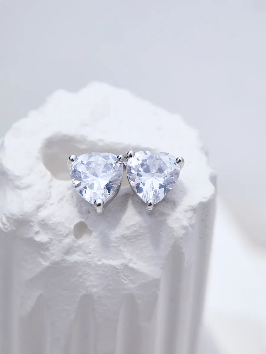 Серьги пусеты, кристаллы Swarovski, фианит, белый, серый — фото 1