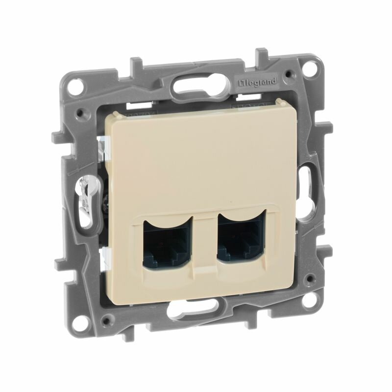 Розетка компьютерная 2-м СП Etika RJ45 кат.6 UTP механизм сл. кость IEK 672354