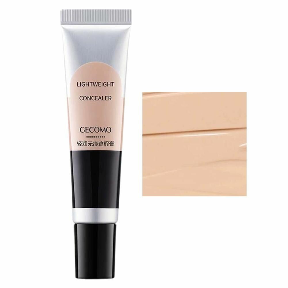 Консилером можно скрыть пятна от прыщей на лице и темные круги под глазами