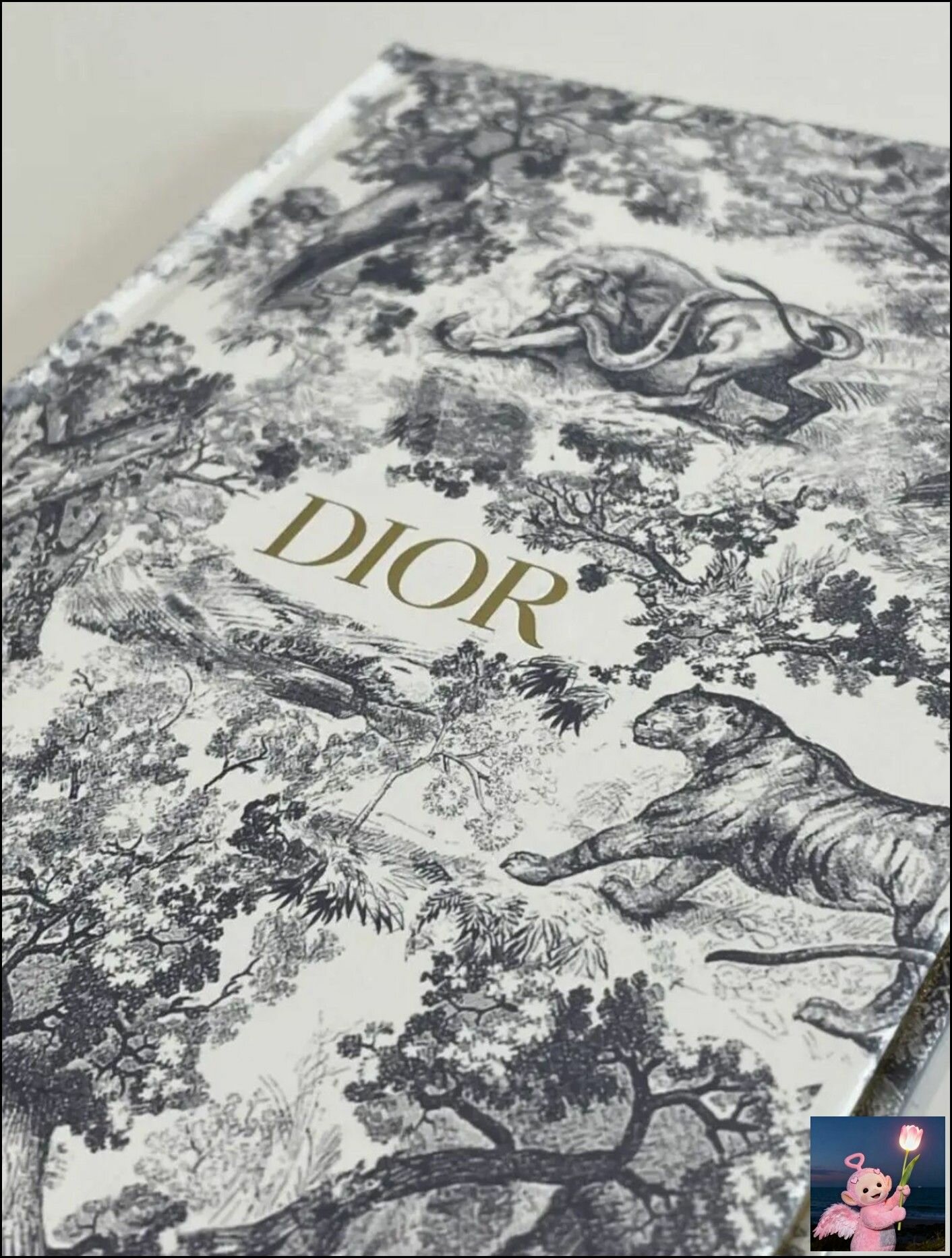 Блокнот в стиле DIOR — фото 1