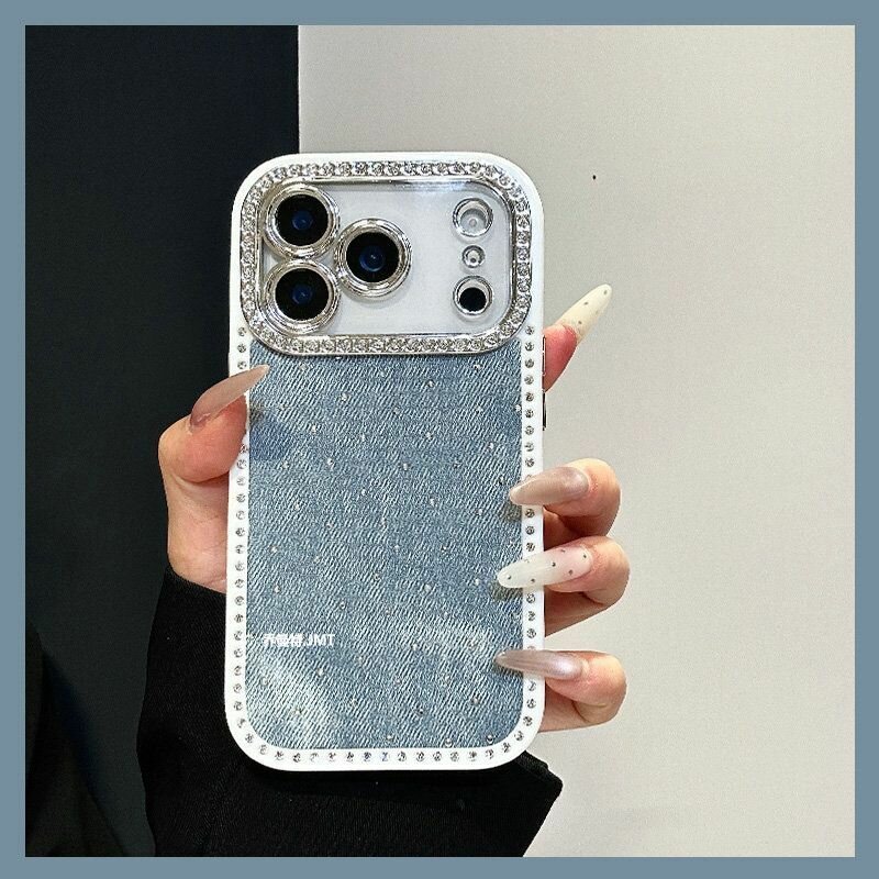 Чехол на iPhone 17 Pro Max со стразами — фото 1