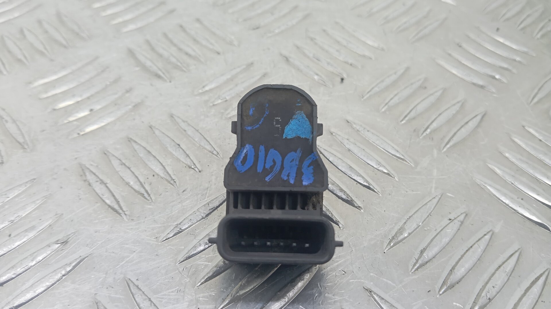 Парктроник задний KIA SORENTO 3