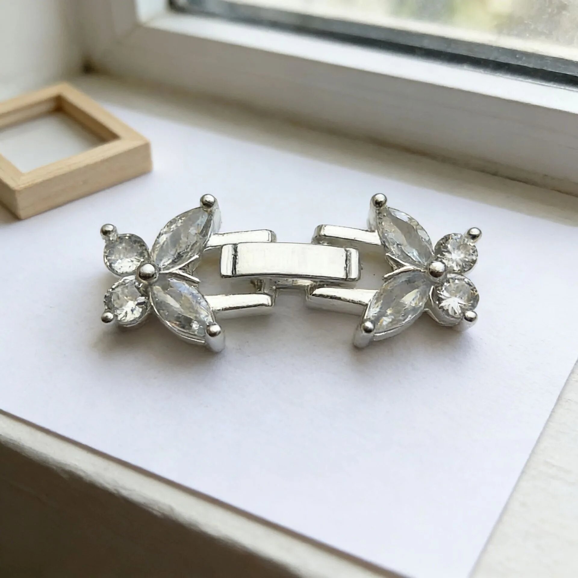 Медный браслет-ожерелье LIJIEMEI с цирконием и жемчугом YM-TB1811-6