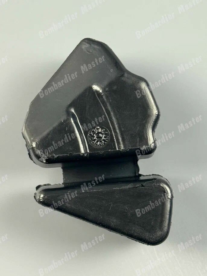 Демпфер заднего колеса 705500736