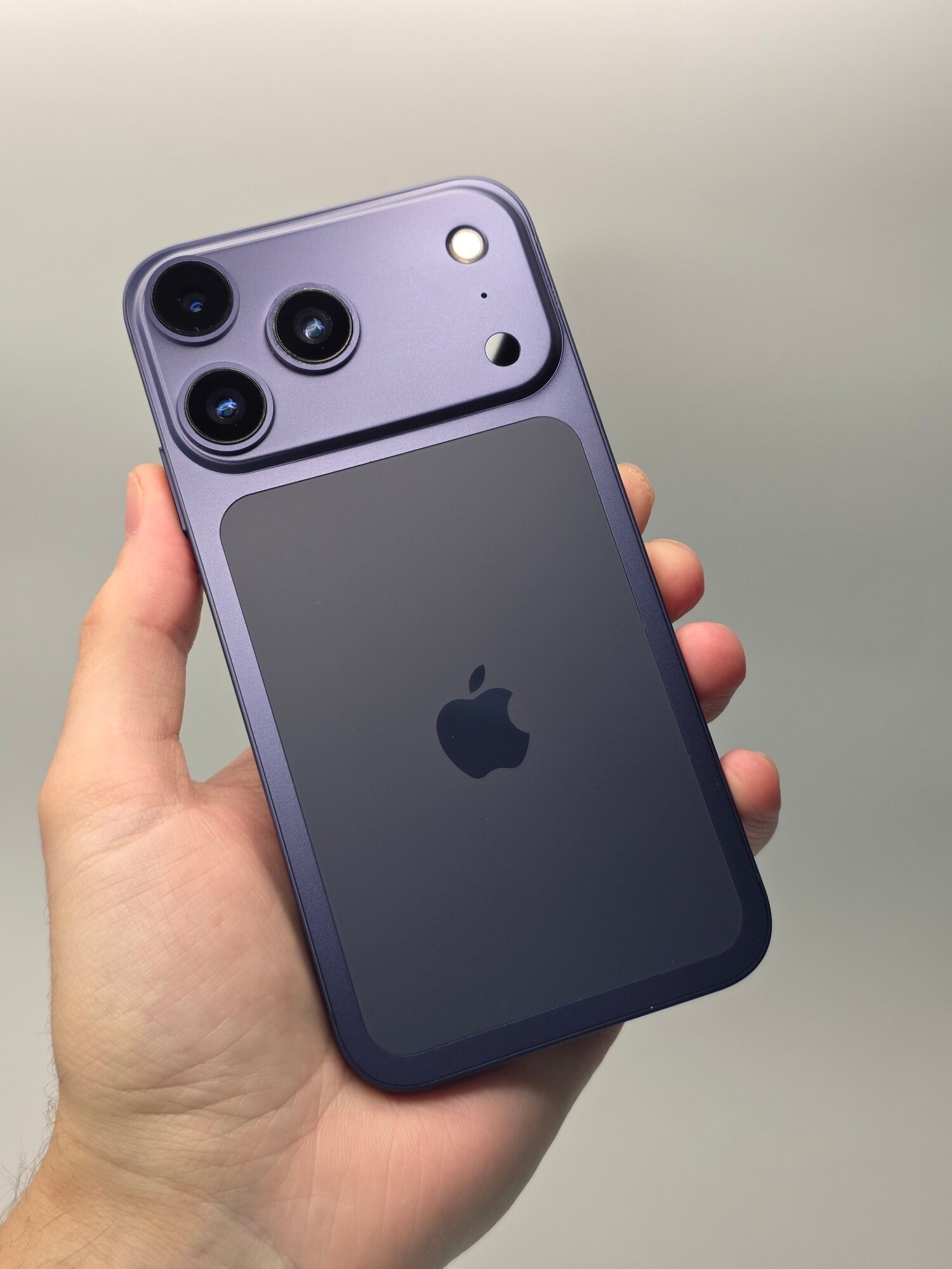 "IPhone XR в корпусе iPhone 17 Pro", 128GB, Синий