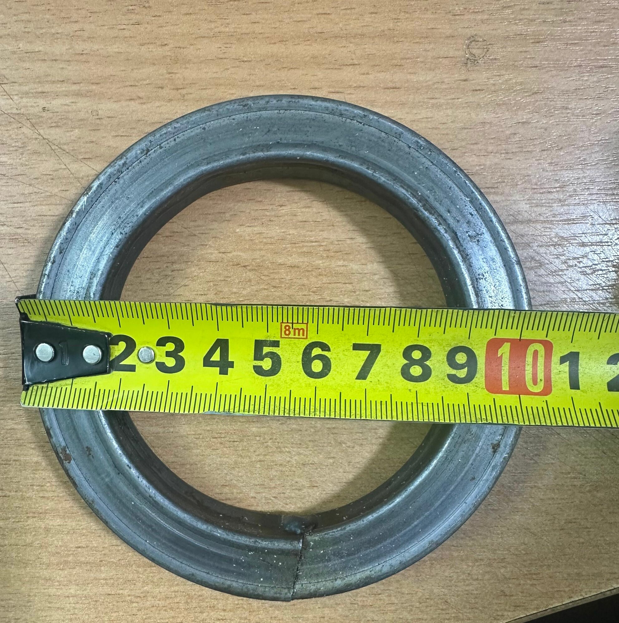 Кольцо 100см из трубы 15х15мм без покраски