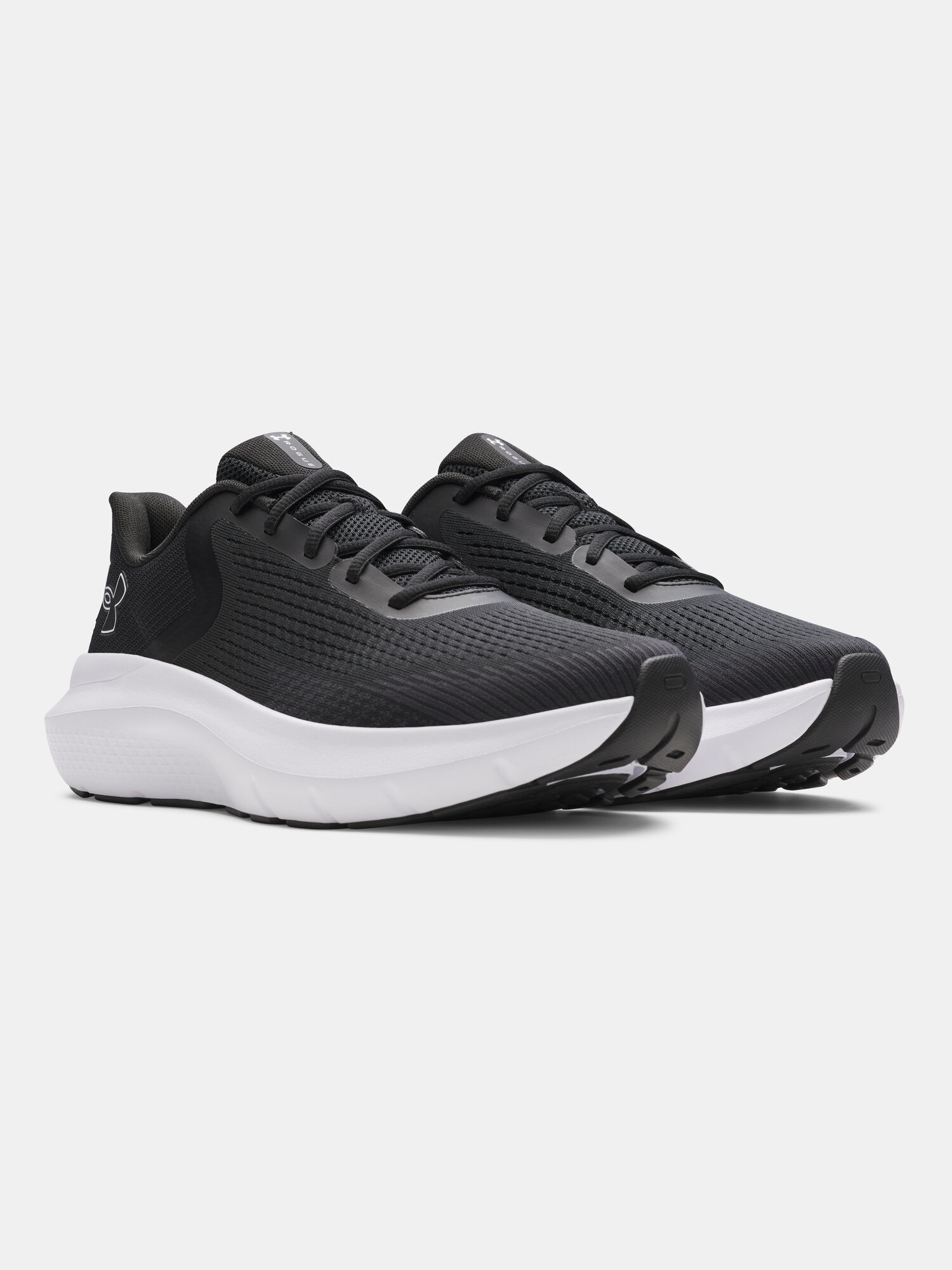 Кроссовки Under Armour Rogue 5, размер 9 US, черный, белый — фото 1