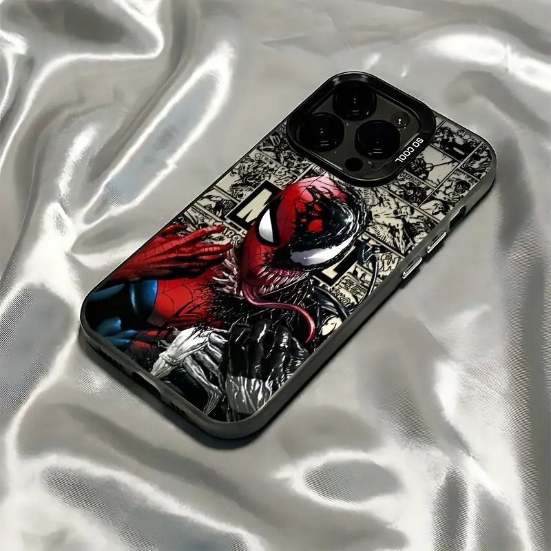 Чехол на Aйфон 13/14 / IPHONE 13/14 чёрный с изображением в стиле комиксов пластиковый