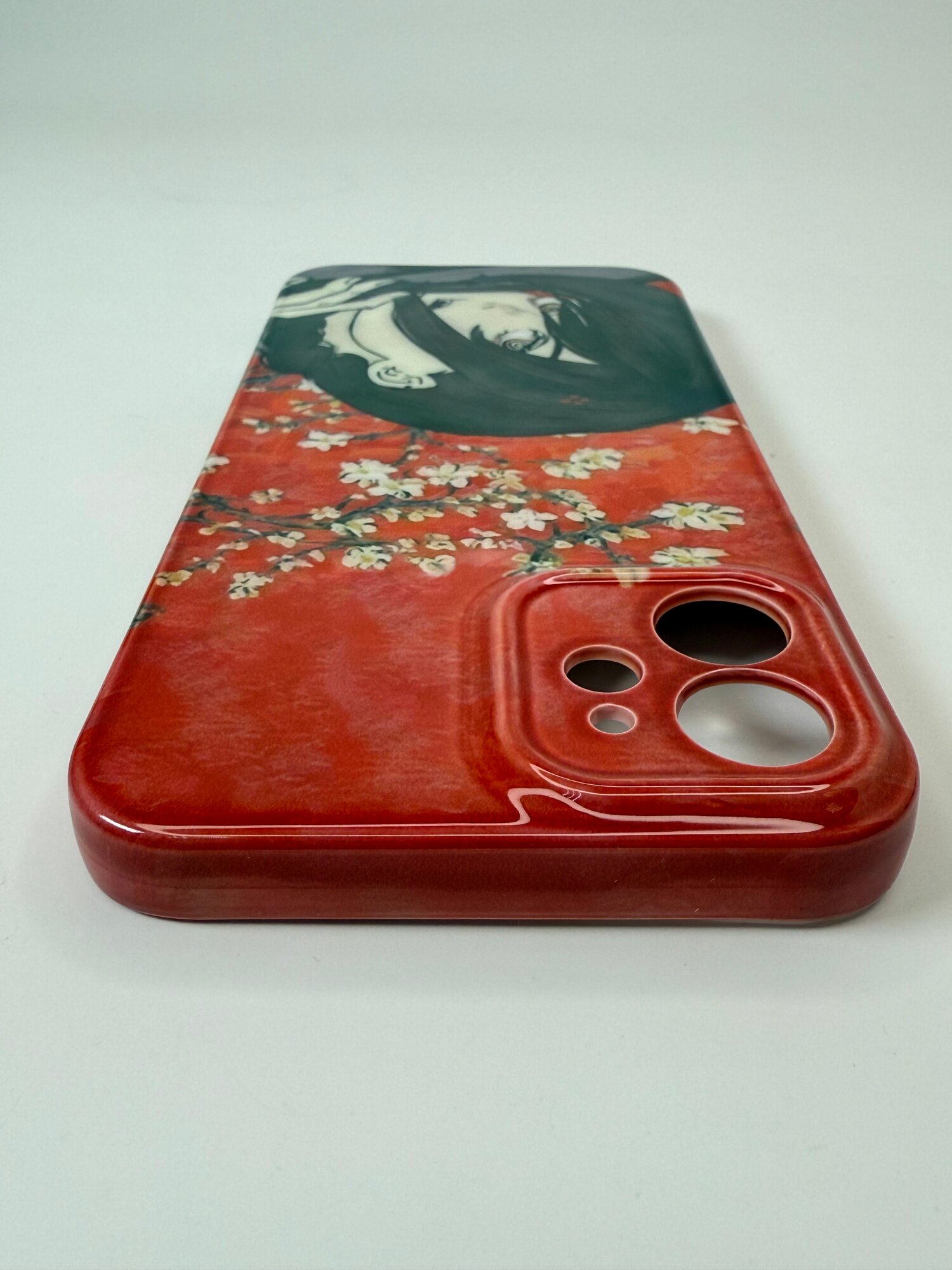 Чехол-Накладка для смартфона Apple iPhone 12, материал пластик, цвет белый — фото 1