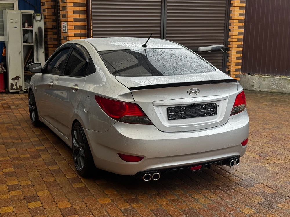 Лип спойлер для Hyundai Solaris 2010-2017 г. в. (под покраску)