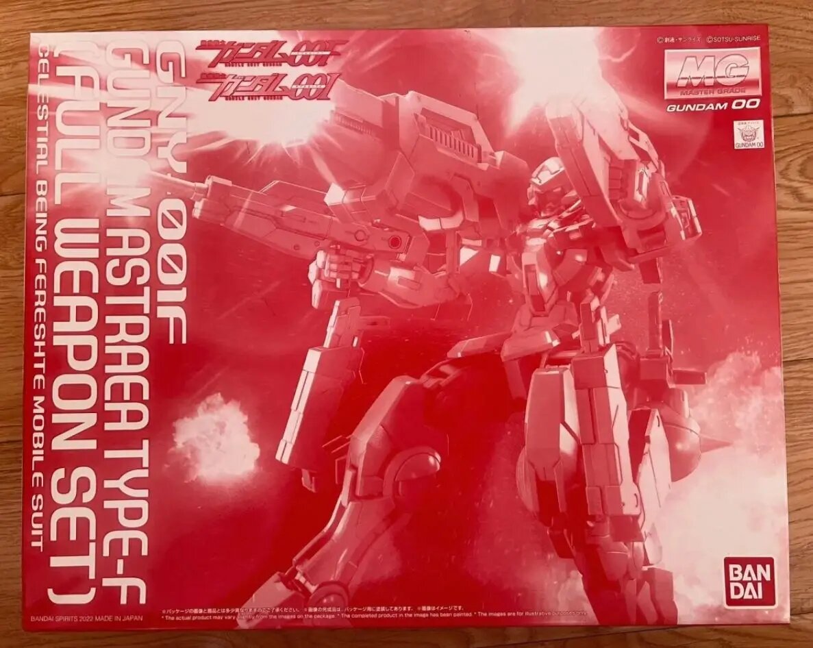 BANDAI MG 1/100 GUNDAM ASTRAEA TYPE F фигурка