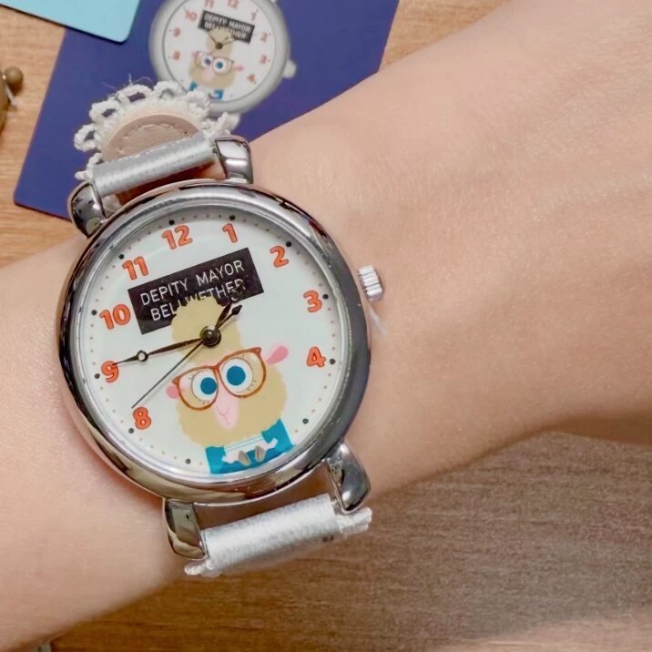 Часы Miniso Zootopia в подарочной коробке, милые мультяшные наручные часы, подарок для девочек Мэр Ян открыл коробку,