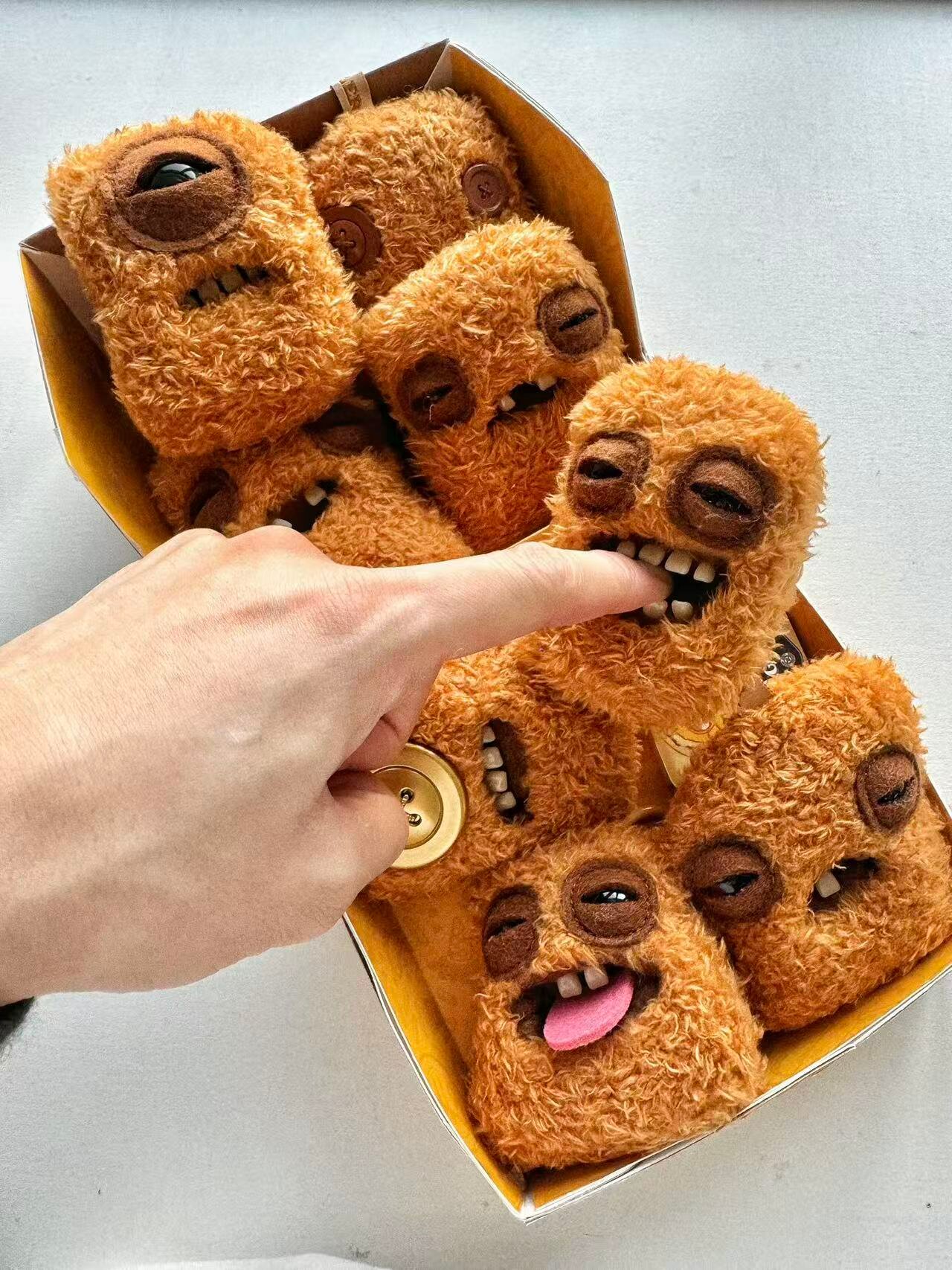 Fuggler Аутентичные куриные наггетсы Серия Blind Box Плюшевый брелок в подарок
