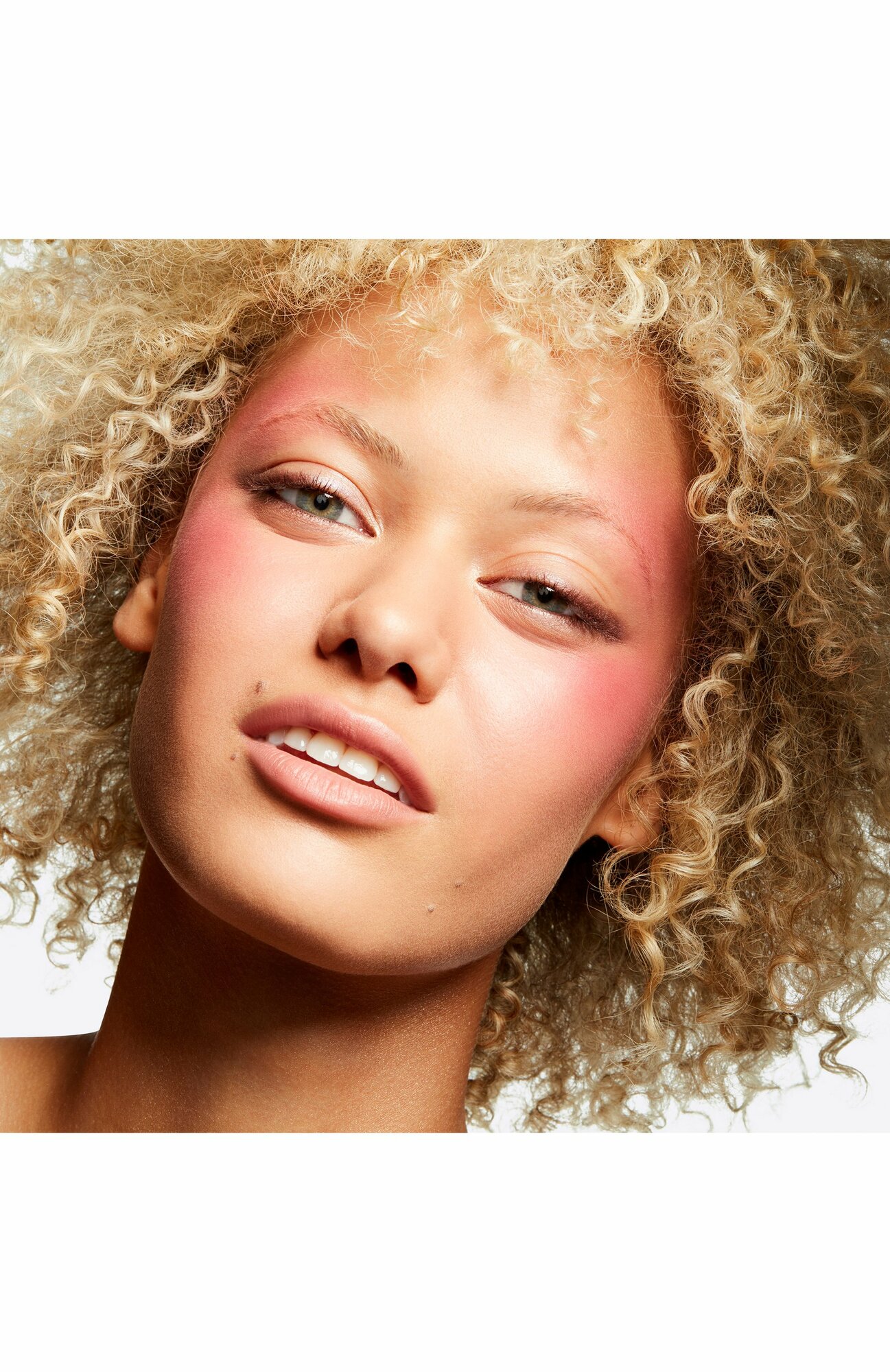 Кремовые румяна Extra Dimension Blush, оттенок Rosy Cheeks (6.5g) MAC