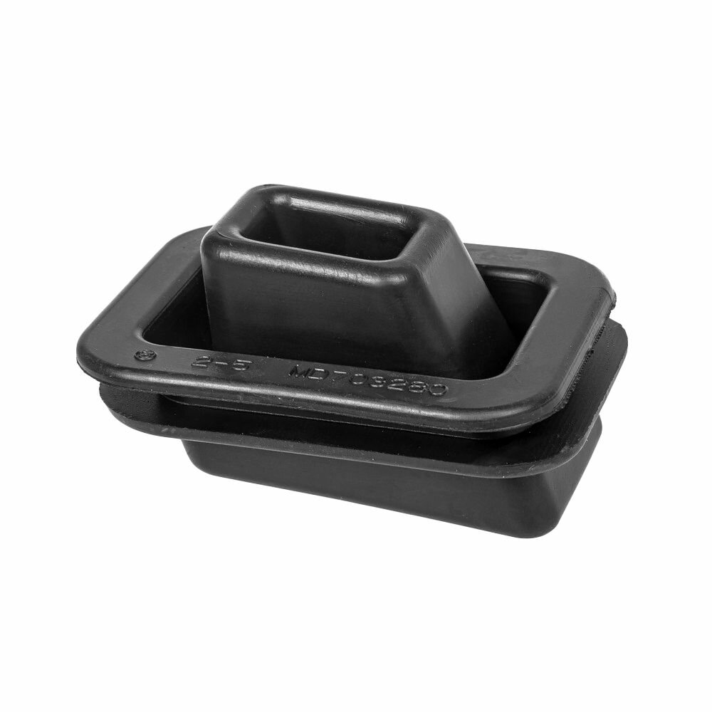 Пыльник вилки сцепления MITSUBISHI MD703280