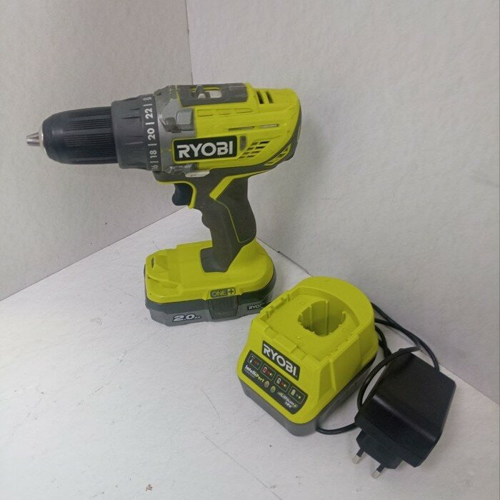 Шуруповерт RYOBI R18DD3