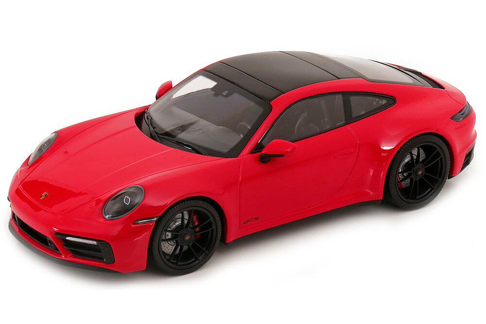 Модель коллекционная MINICHAMPS Porsche 911 carrera 4 gts coupe 2024 red / порше карерра купе красный