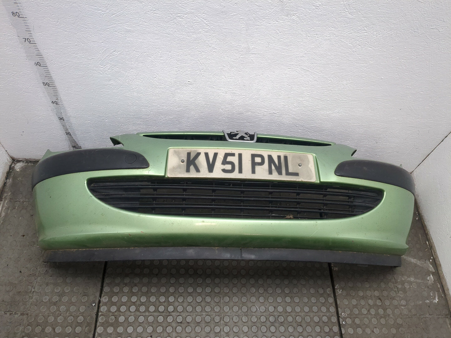 Бампер передний Peugeot 307 Б/У