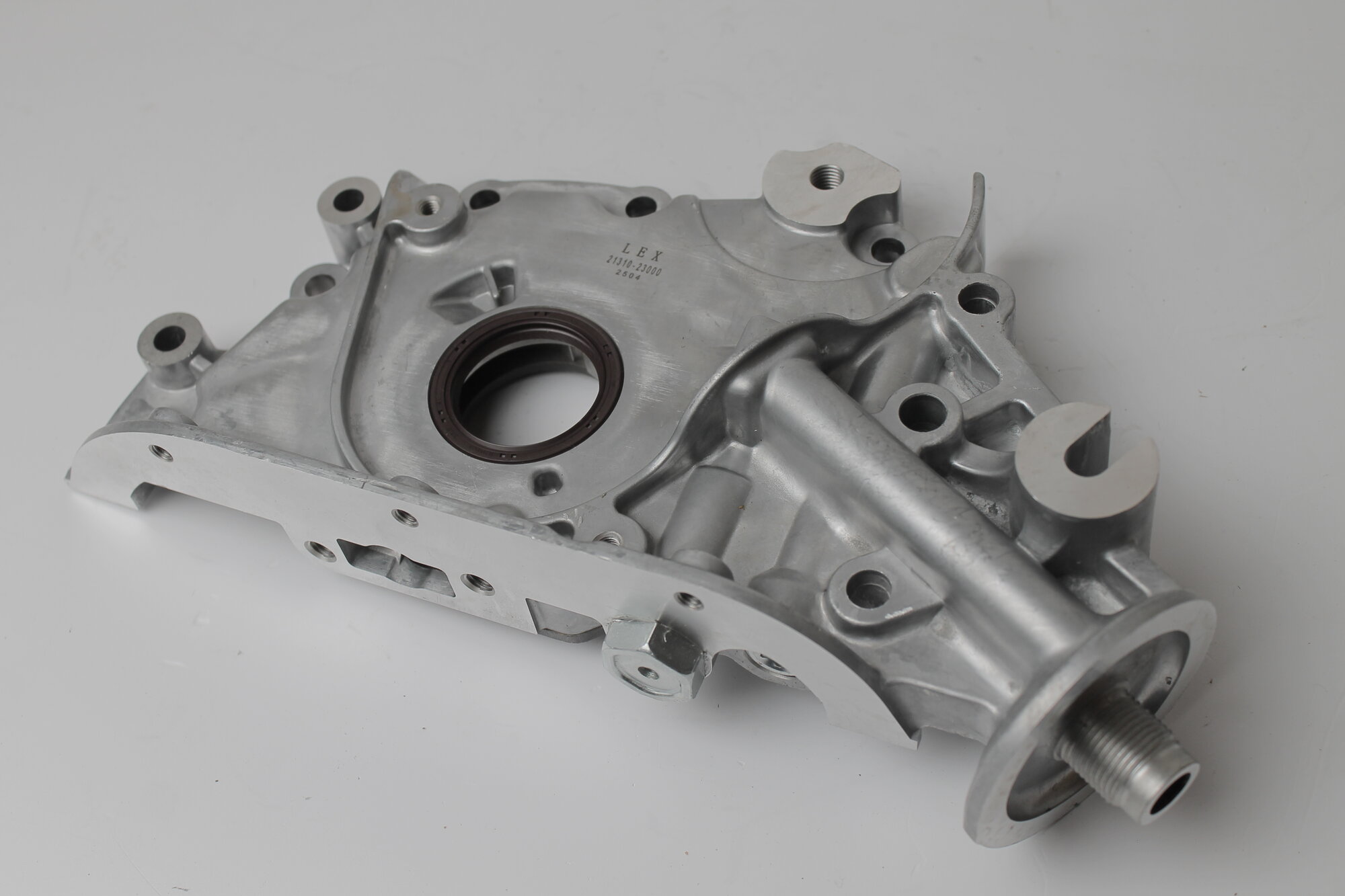 Масляный насос KIA Sportage 2, Ceed ED, Soul 1 HYUNDAI Tucson 1, ix30 1, Elantra XD/HD, 2.0 G4GC