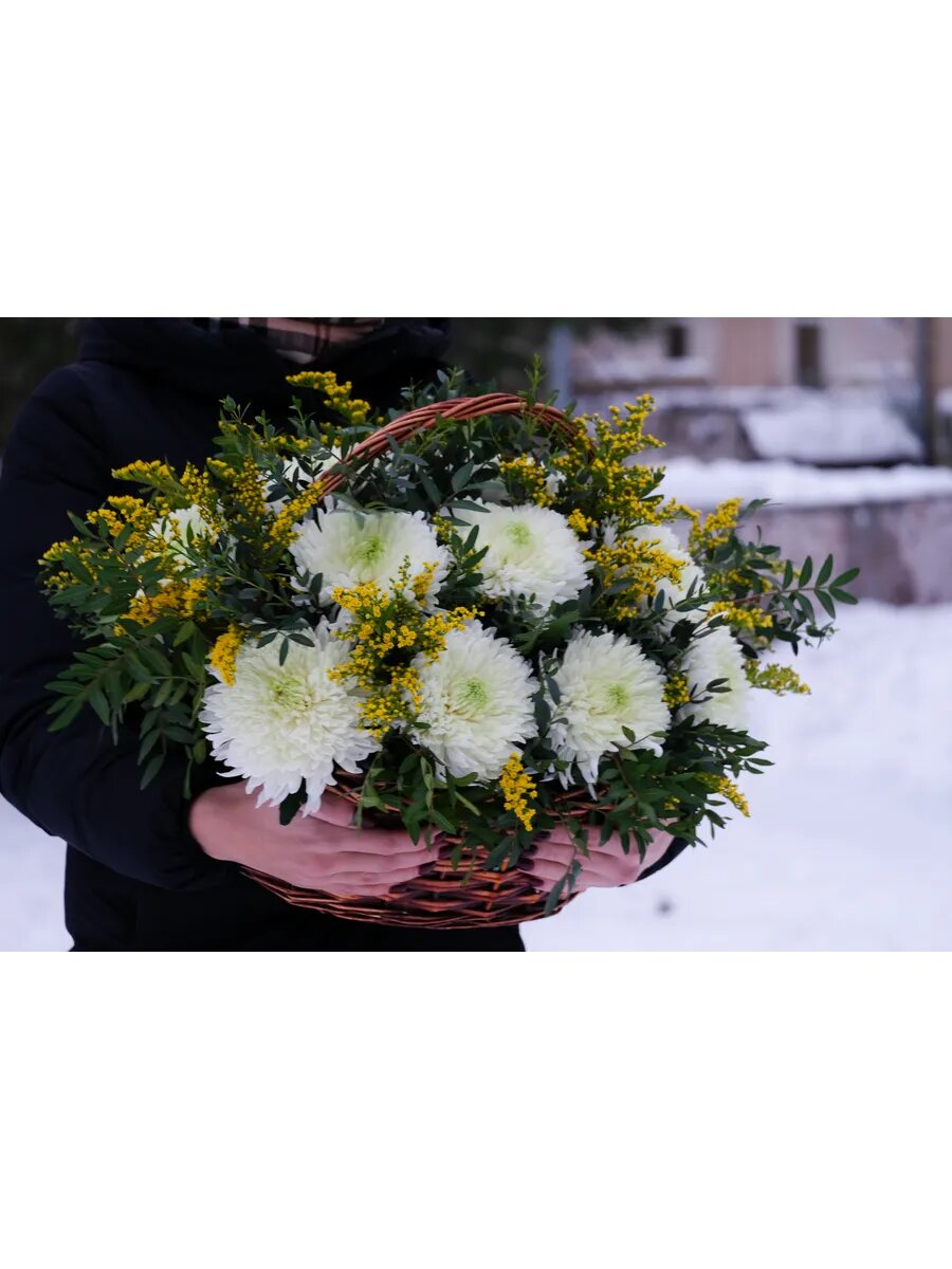 Корзина цветов "Летучий корабль"