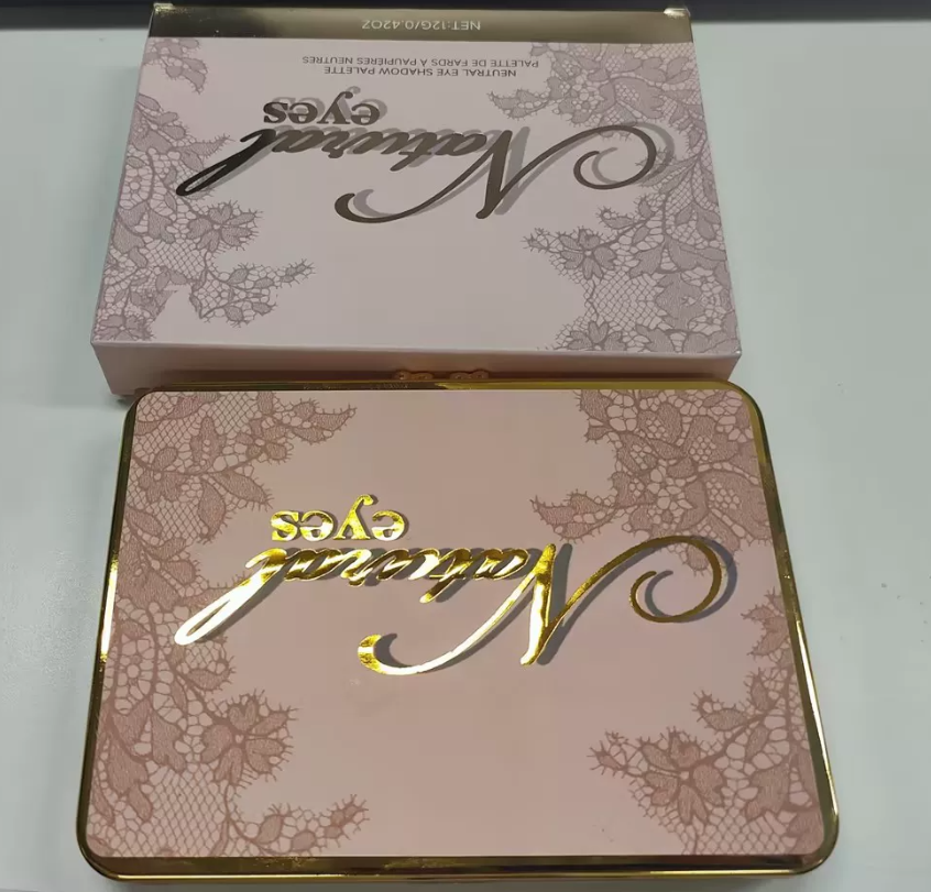 Too Faced палитра для лица Natural Eyes Eye Shadow Palette