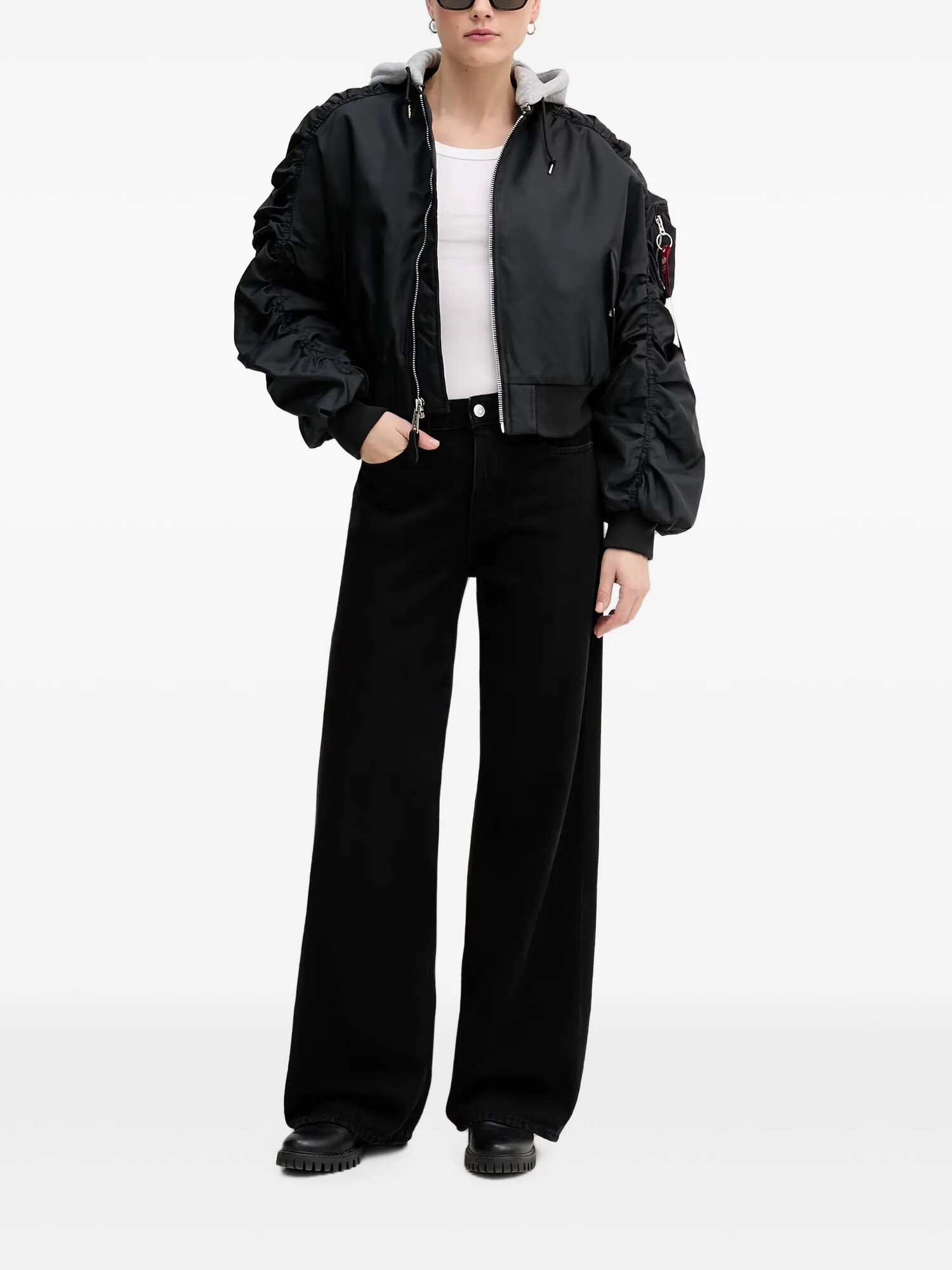 Куртка ALPHA INDUSTRIES, размер 44 — фото 1