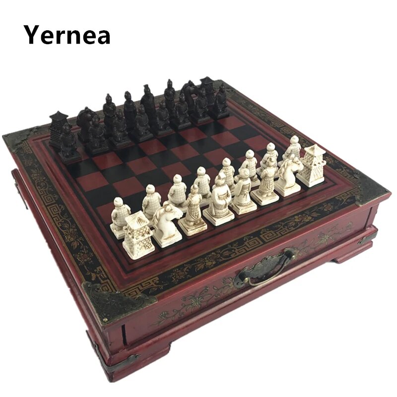 Деревянные шахматы Yernea