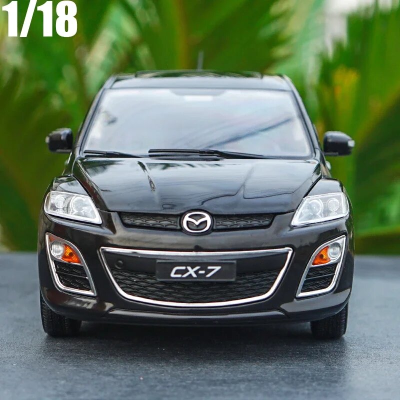 WELLY 1/18 Mazda CX-7 Черная металлическая модель автомобиля