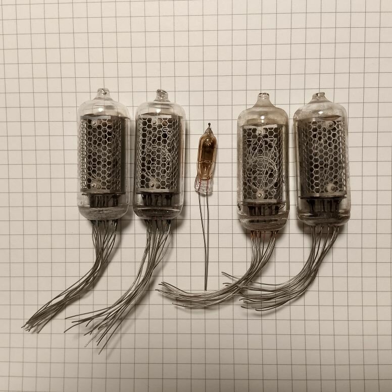 ИН-8-2 ИН-3 набор для сборки часов на газоразрядных индикаторах