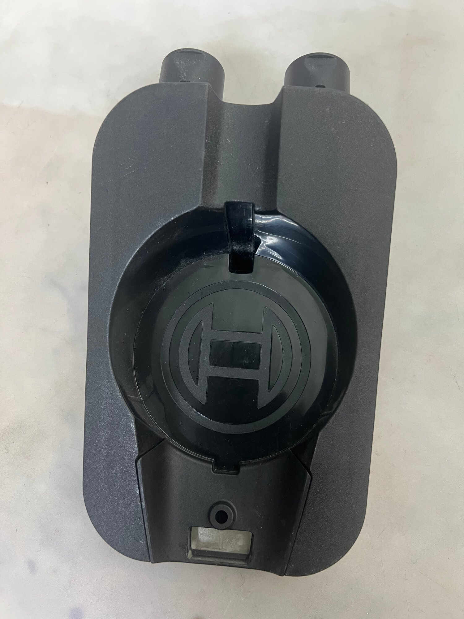 Настенное крепление для пылесоса Bosch Unlimited 6/7, универсальное, пластик