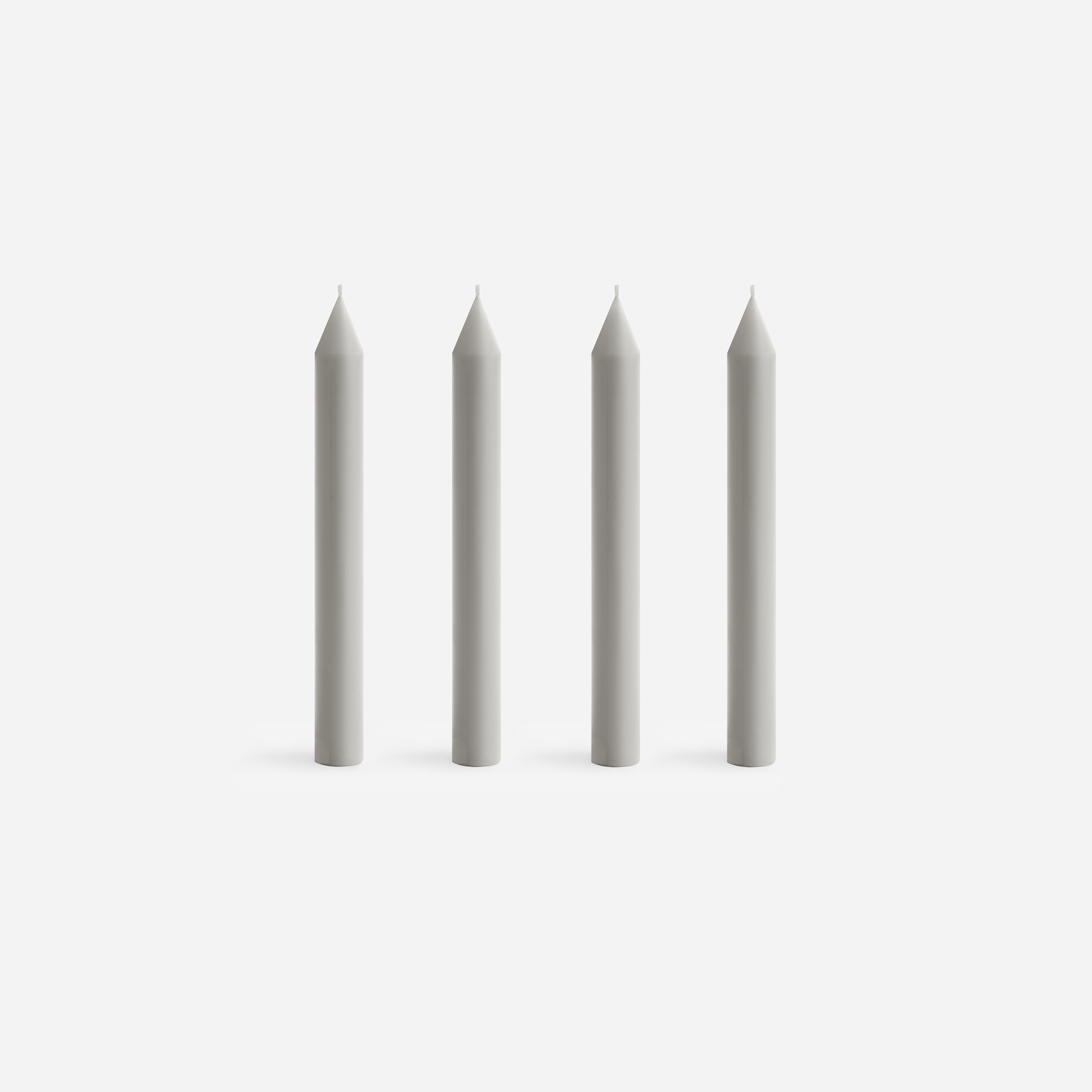 Свечи столовые Delo, набор парафиновых свечей из 4 шт, цвет серый