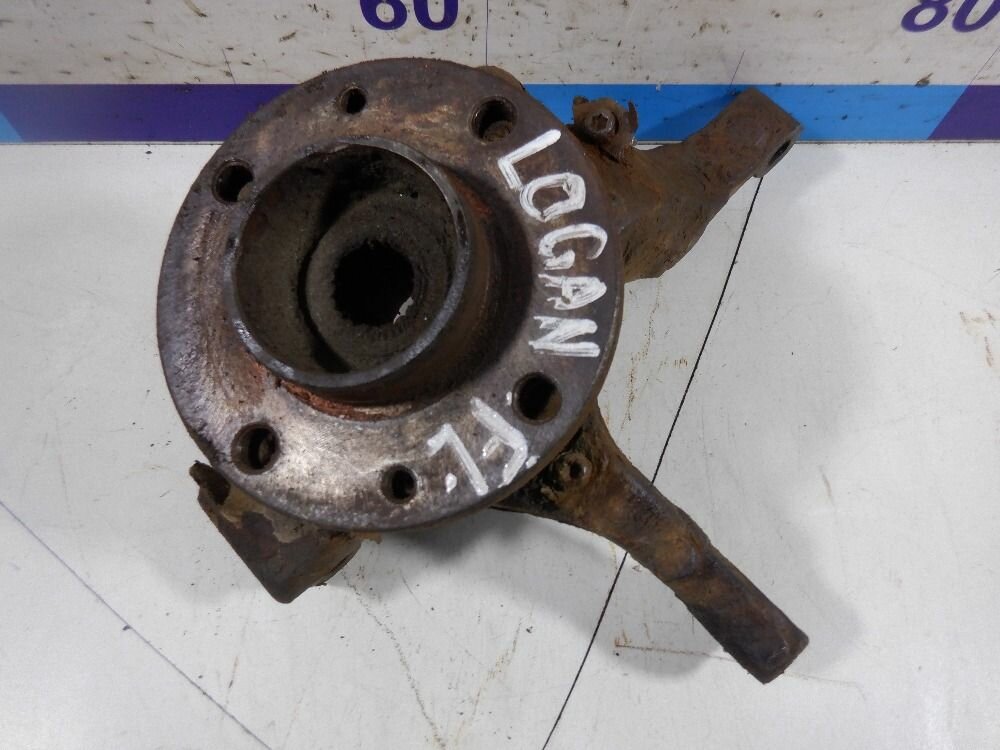 Кулак передний левый Renault Logan 6001548865