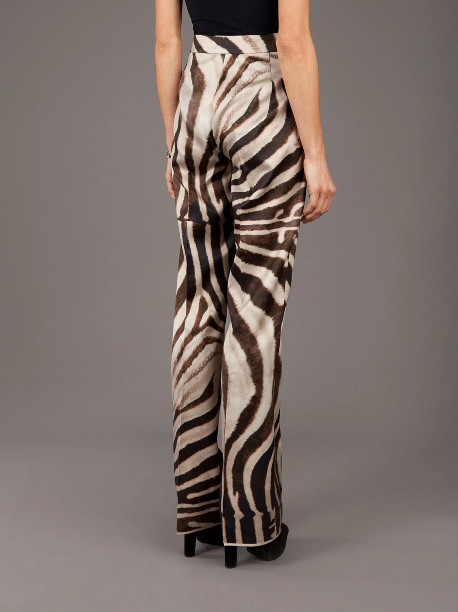 Бюстгальтер Giambattista Valli Zebra print trouser, размер 42 — фото 1