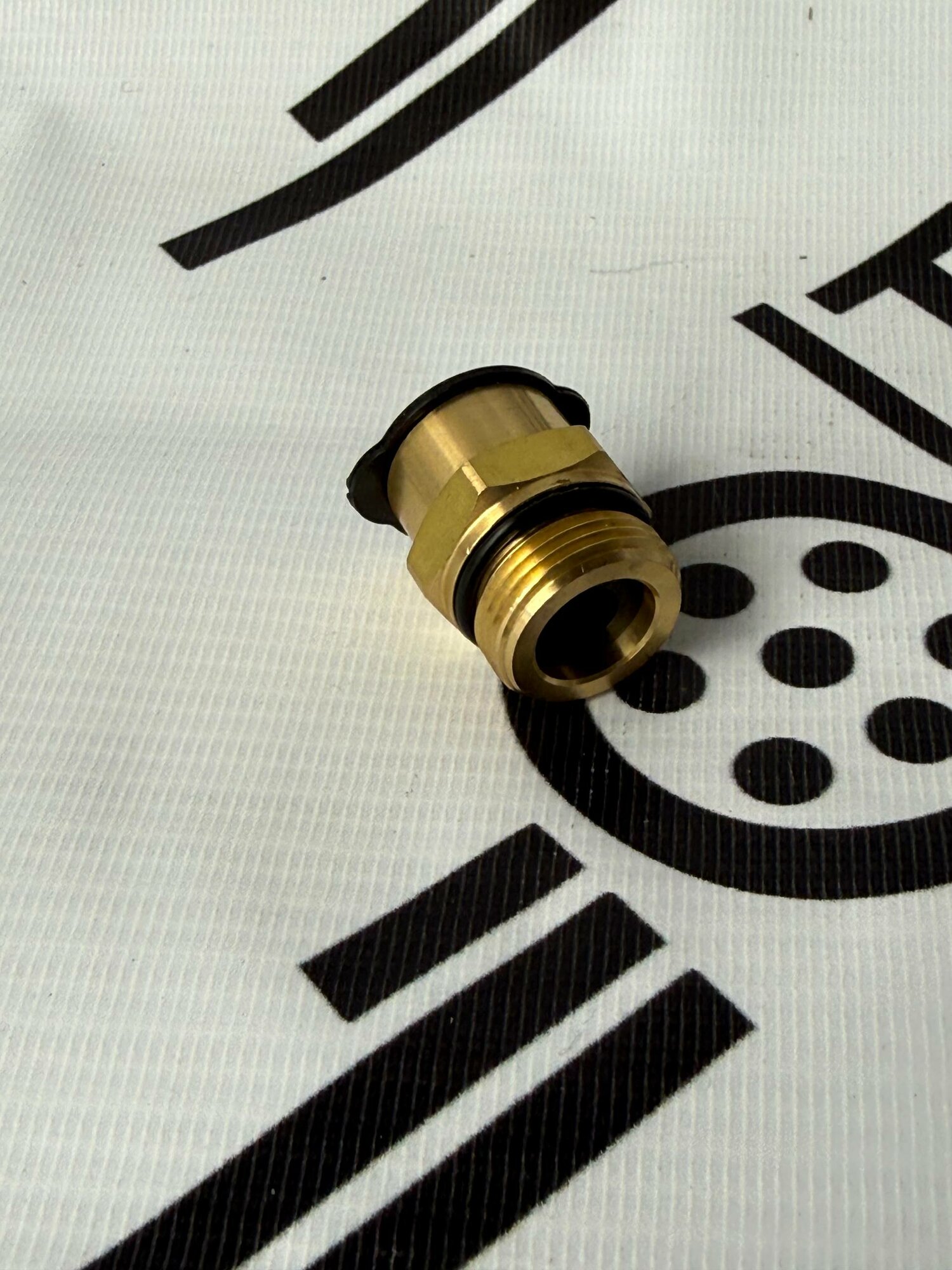 Фитинг цанга прямой 12-М22х1.5