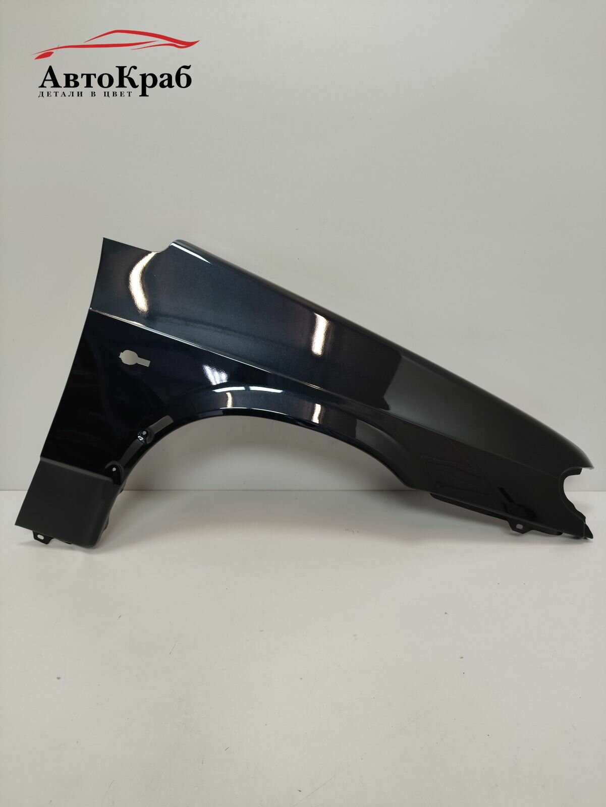 Крыло переднее правое металлическое в цвет для ВАЗ 2113 2114 2115, 665 - космос, черно синий