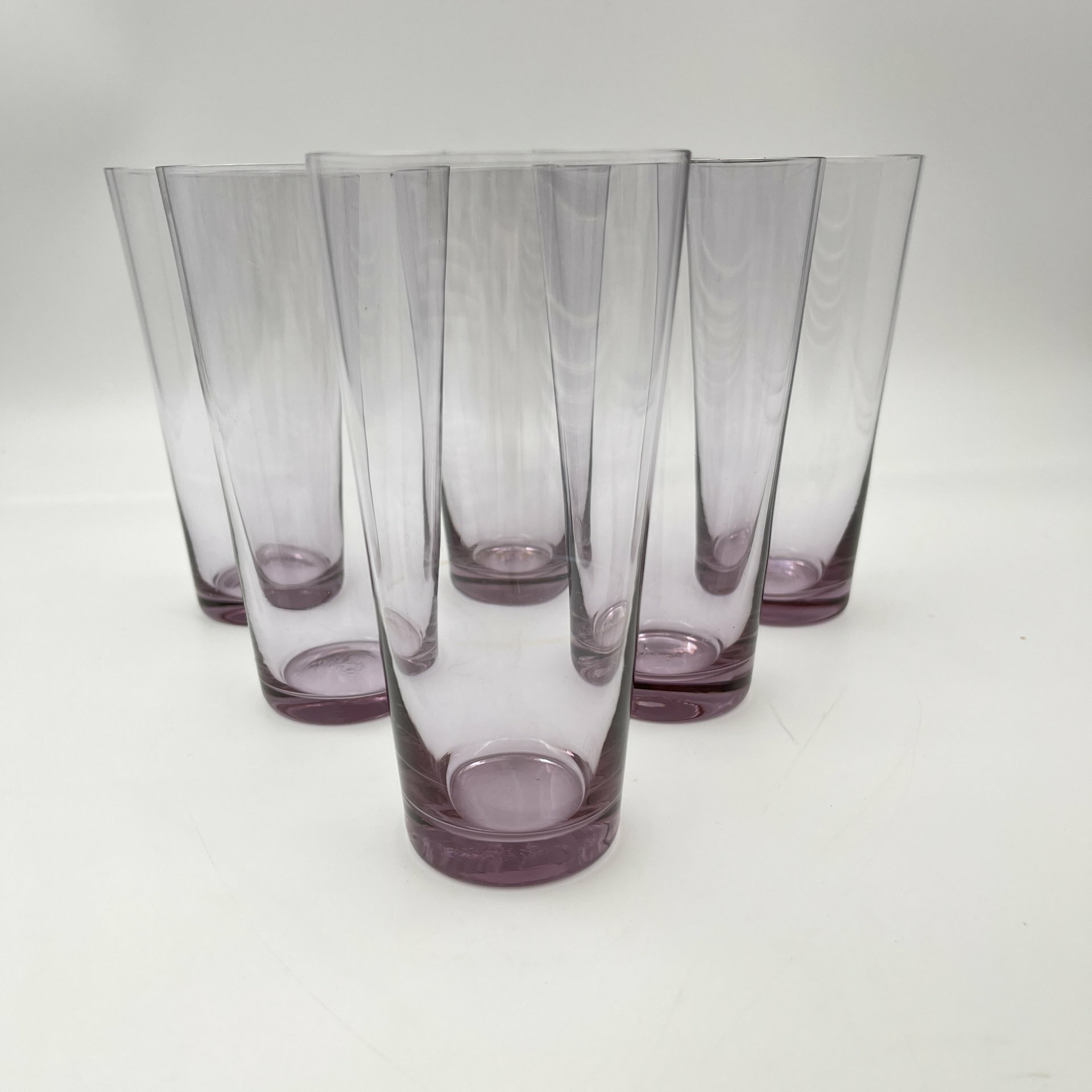 Набор из шести стаканов сиреневого оттенка, стекло, неодимовое, СССР, 1970-1990 гг.
