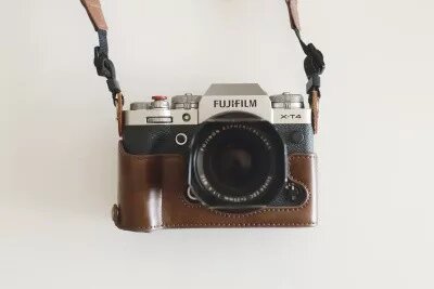 Сумка-чехол для камеры Fuji XT4 с подставкой, кофейный цвет, противоскользящий дизайн для устойчивости