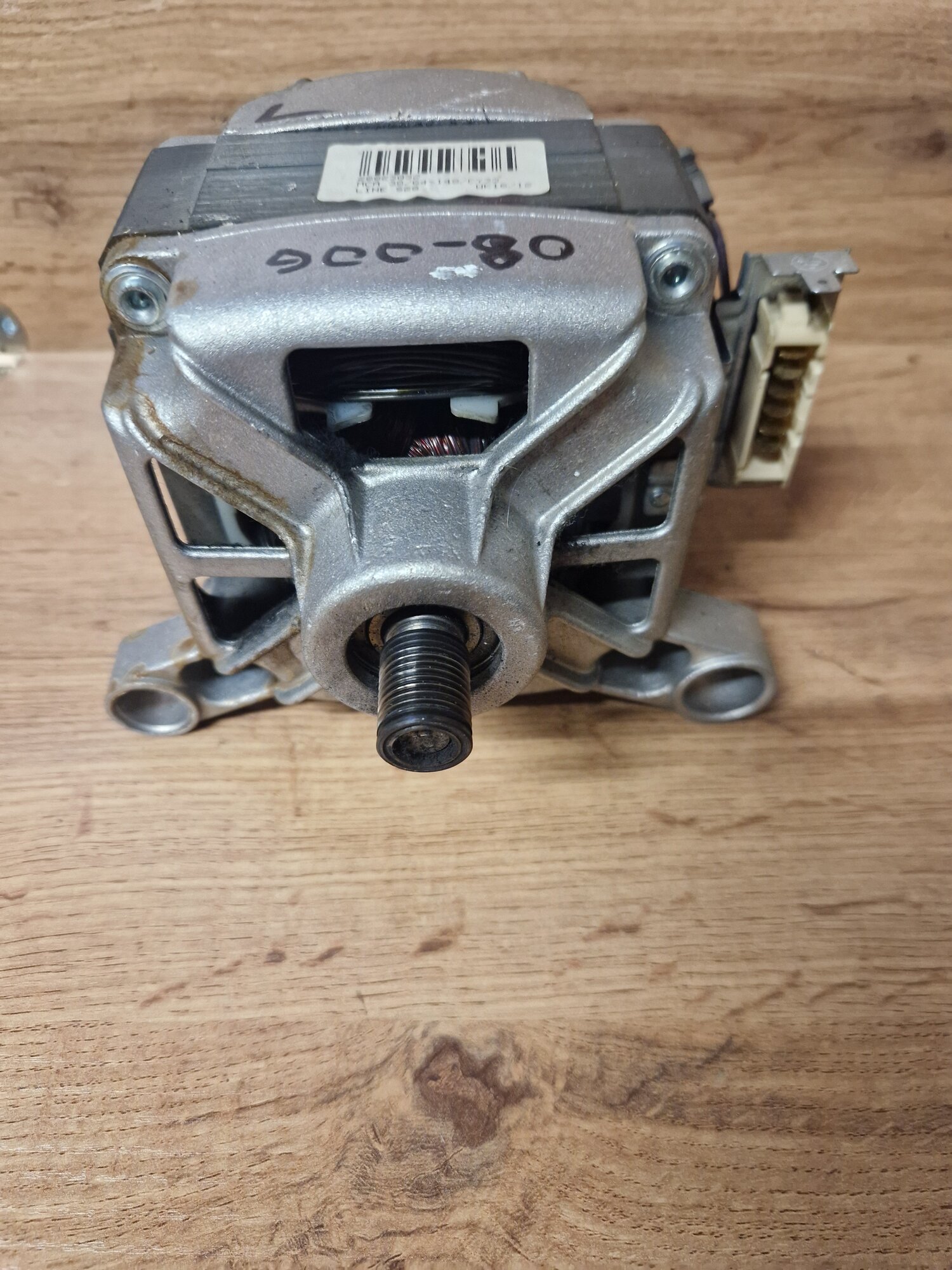 Двигатель для стиральной машины Candy GOYE 105 3DS,б/у