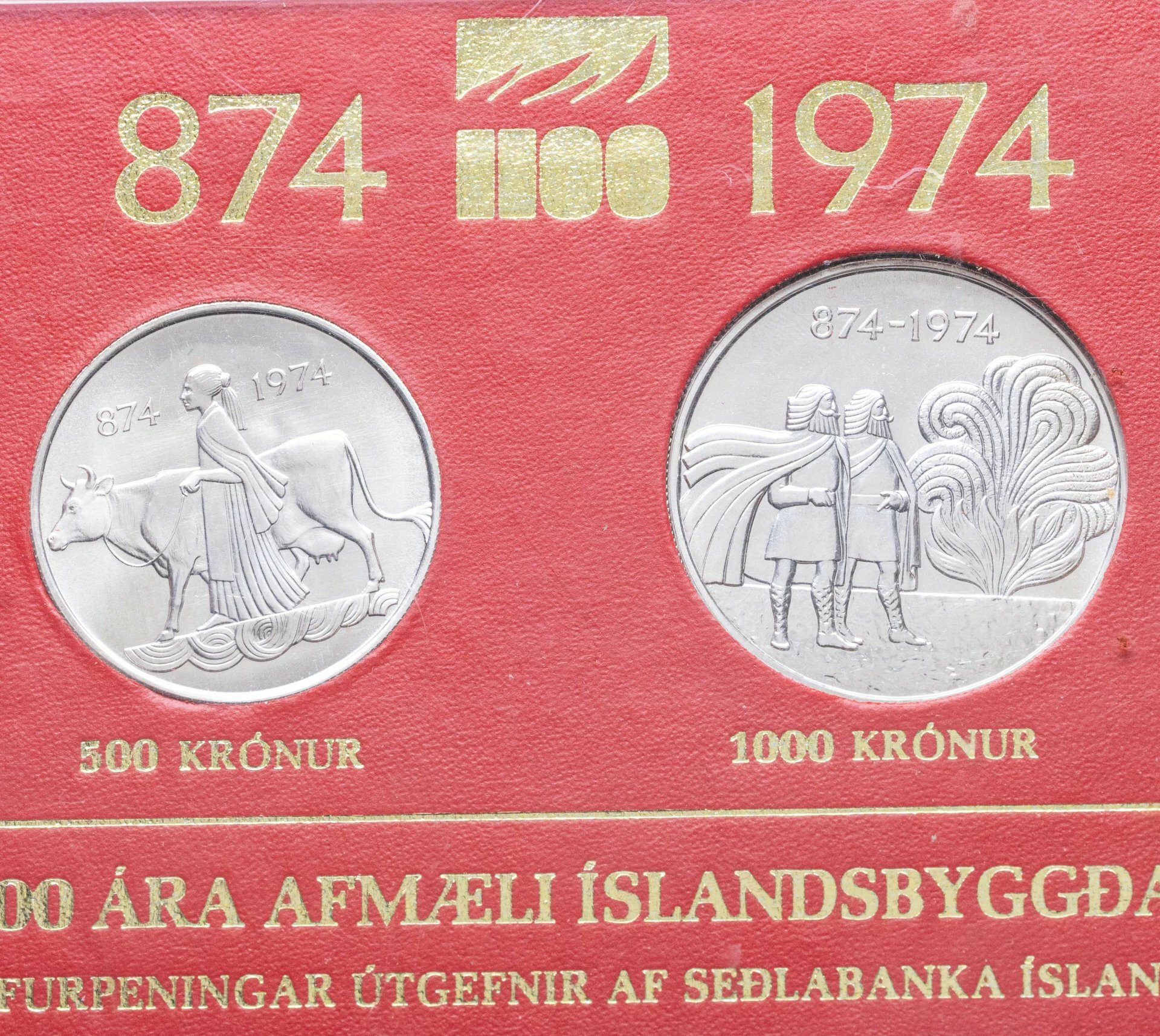 Исландия набор из 2-х монет 1974 "1100 лет заселению Исландии" в футляре, Серебро 925, в сохранности UNC