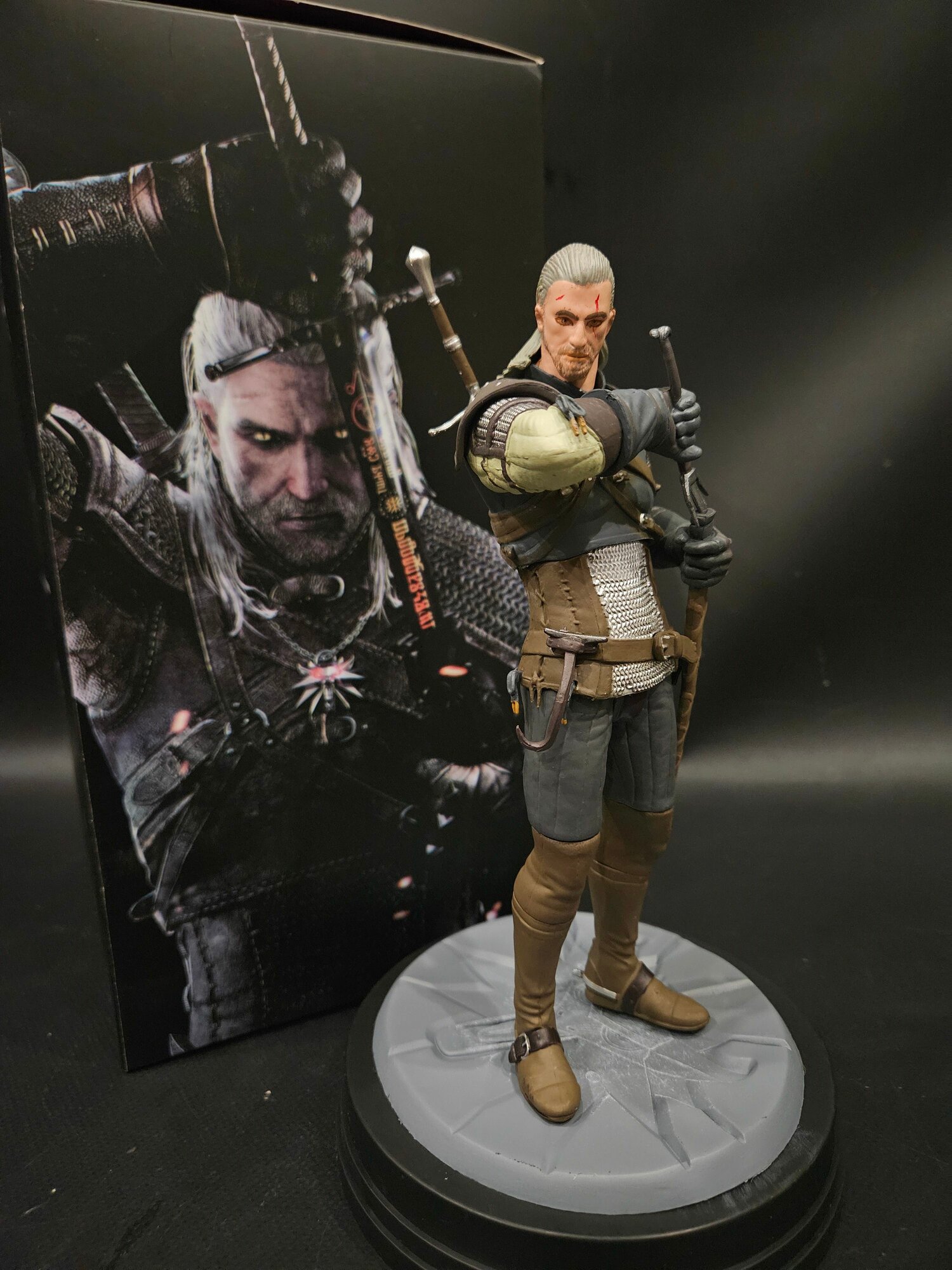 Фигурка из игры Ведьмак/The Witcher, Дикая охота, Геральт (версия #2), 24см