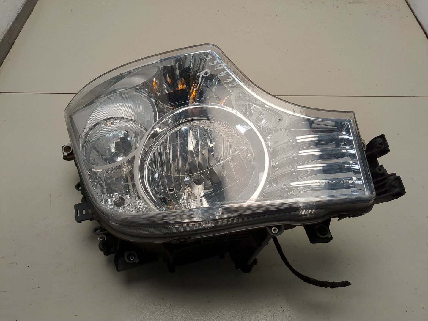 Фара (передняя) правая Mercedes Actros MP4 Б/У