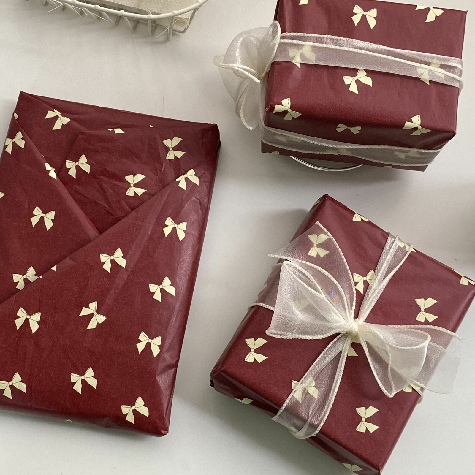 Винтажная бумага для упаковки винного цвета с бабочками и грушами, упаковка для свадебных и праздничных подарков, для вина, посуды и книг