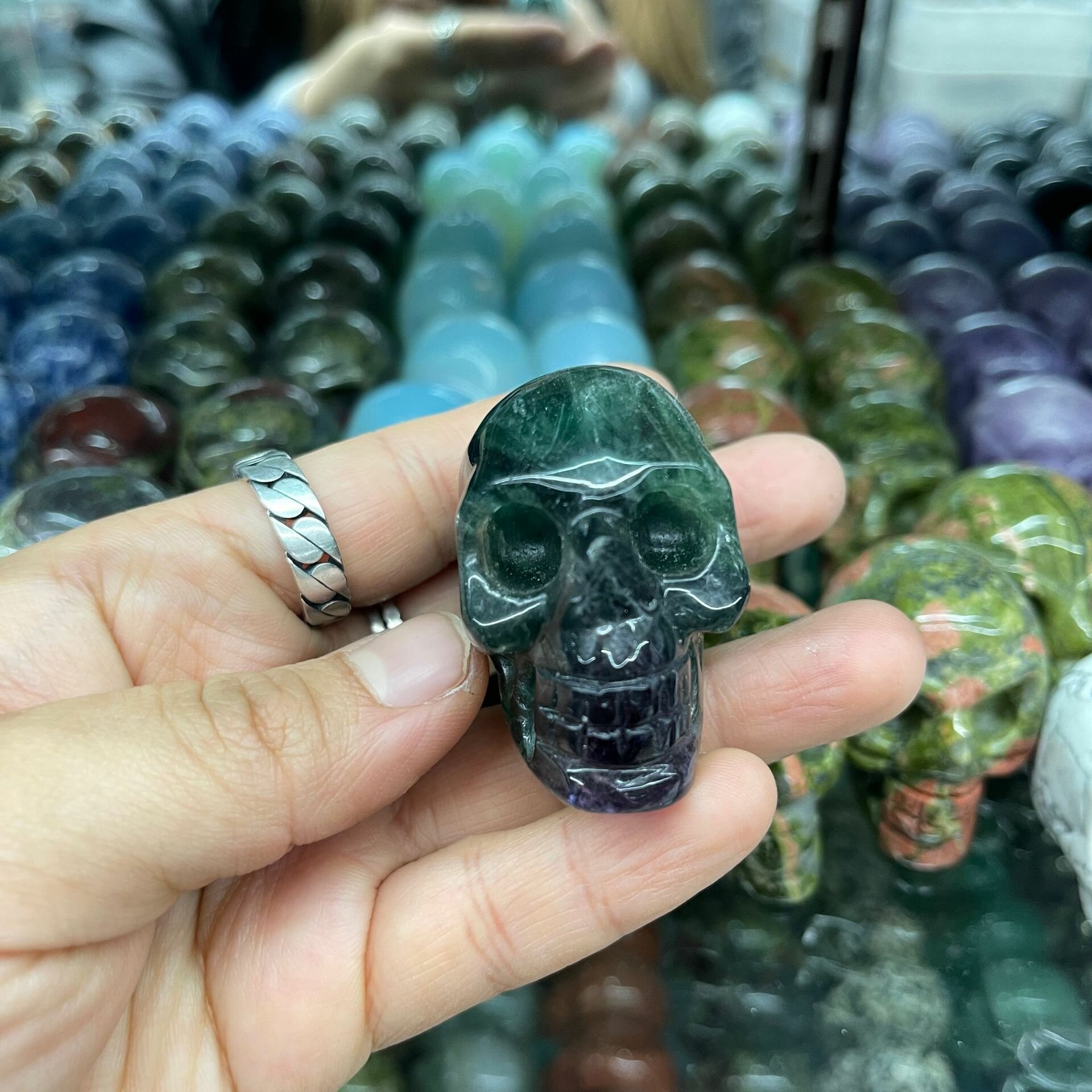 2inch Нефритовый Резной Череп Натуральный Необработанный Камень Полированный Призрачный Голова Хэллоуинское Украшение Кристальный Череп Орнамент