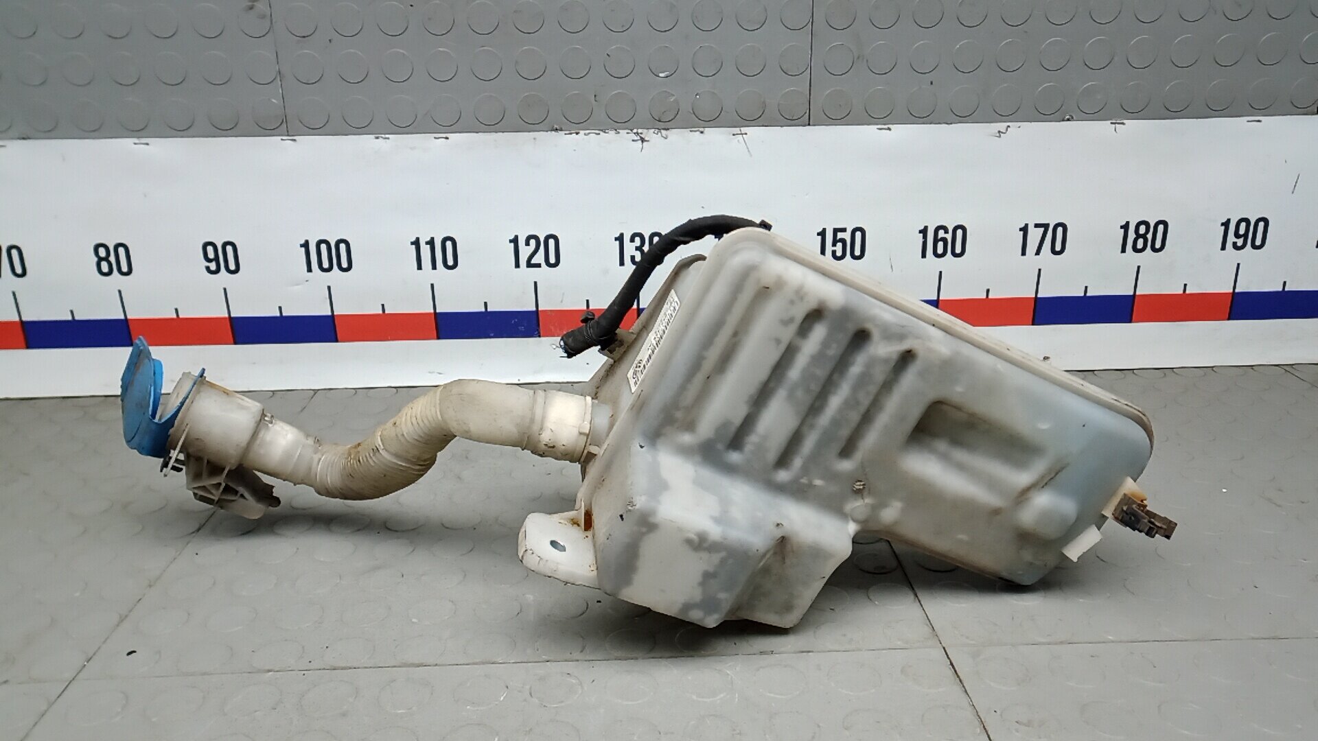 Бачок омывателя SKODA OCTAVIA A7