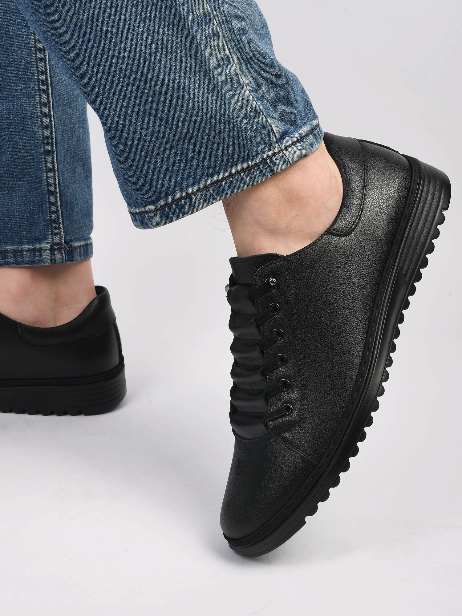 Полуботинки