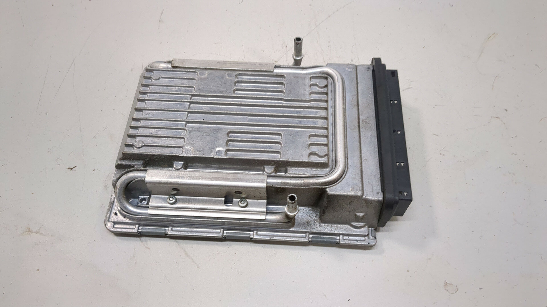 Блок управления двигателем BMW 7 F01 Б/У