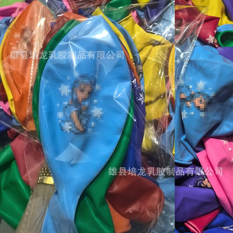 Круглые, утолщенные, яркие латексные шары с мультяшными рисунками, пользующиеся большим спросом на уличных лотках и площадях, очень большие шары в виде арбуза и клубники.