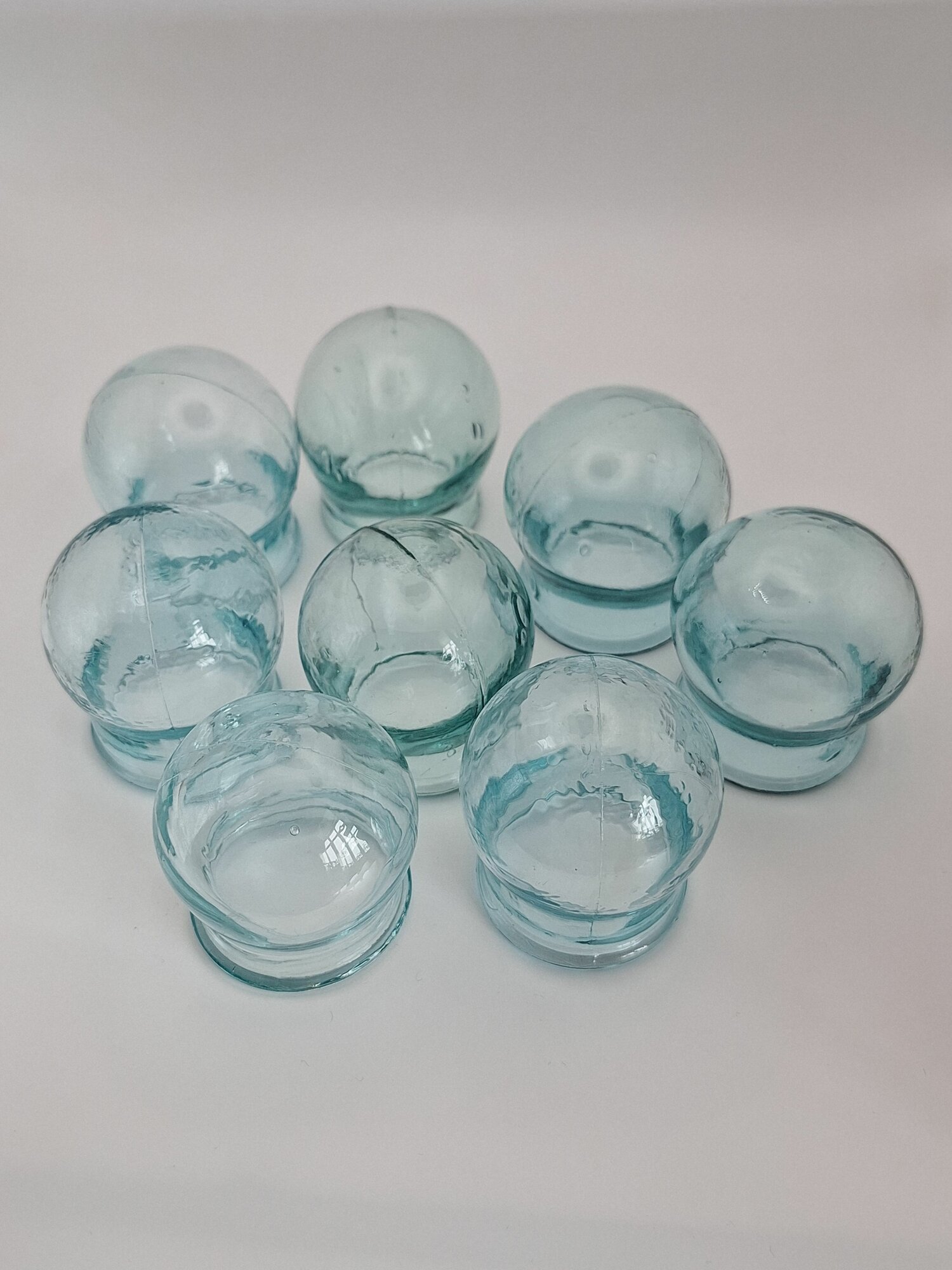 Банки вакуумные антикварные стеклянные 8 шт. СССР