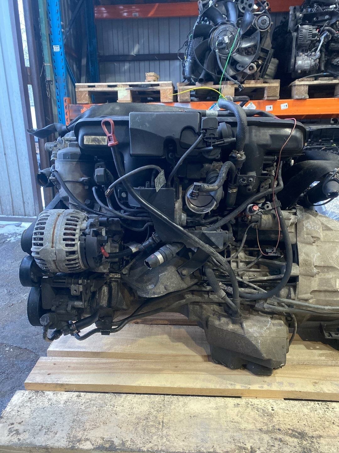 Стартер для BMW 5 E60/E61 2.5 OEM 2354693